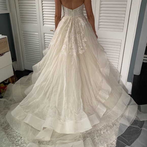 Lazaro | Dresses | Lazaro 36 Wedding Dress Cream Ball Gown | Poshmark